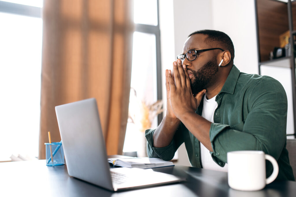 How to prevent your emotions from affecting your investment decisions ...